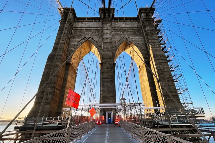 Project Spotlight: Rehabilitation of the Brooklyn Bridge - EnTech Engineering